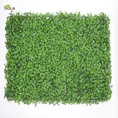 China Plastic Outdoor Artificial Plant Wall All Season Sun UV Protection Green Wall for sale