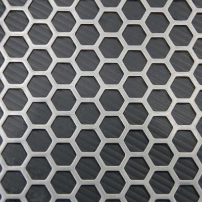 China Easily Assembled Metal Screen Garden Fence Outdoor Metal Panels Customized Decorative Metal Fence for sale
