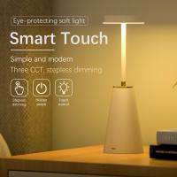 China Modern Bedroom Table Lamp with Wireless Charging and Dimming Lifespan of 15000 Hours for sale