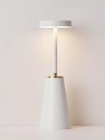 China Metal Nightlight Bedside Lamp Wireless Rechargeable Table Lamp for Bedroom Decoration for sale