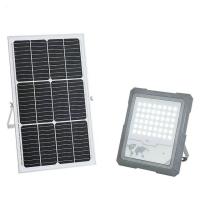 China 95lm/w Waterproof Warehouse Stadium Solar Charging Floodlight Solar Led Outdoor Light for sale