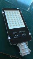China CRI Ra 85 SMD Solar Rechargeable LED Flood Light for Long Emergency Time Outdoor Lighting for sale