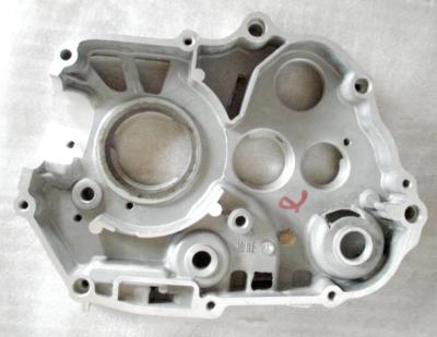 China HONDA CD70 C50 70 90 100 110CC MOTORCYCLE MOTORBIKE MOTOR  ENGINE LEFT PIECE for sale