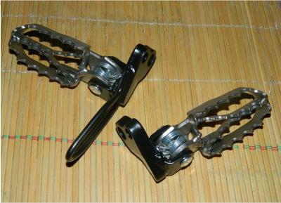 China SUZUKI MOTOCROSS QM200GY GXT200 QM200-E Front footrest Assy., RH LH for sale