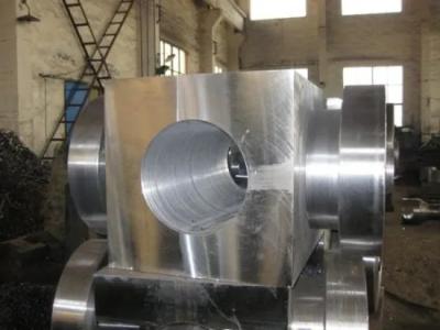 China Hot Sale Aisi4340 4140 Forged Deep Hole Drilling Square Plate Used For Breaking Hammer for sale