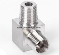 China Stainless Steel SUS304 SUS316 Precision Machined Connectors Custom Turned Parts 0.01mm Tolerance for sale