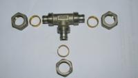 China Custom Precision Brass Machined Parts CNC Turned Tee Thread Connectors 0.01mm Tolerance for sale