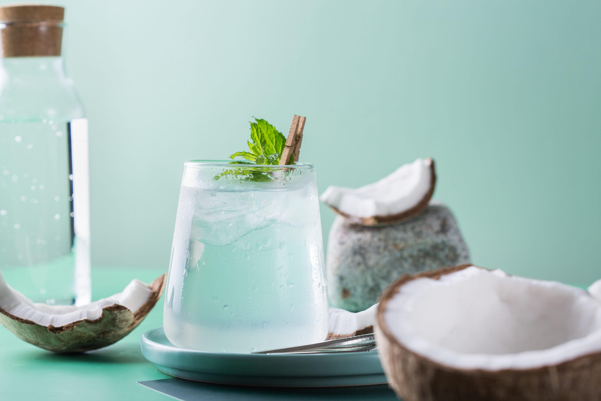 Fresh coconuts and traditional Chinese herbs used in functional health foods