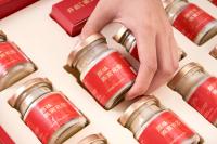 China Ready to Eat Bird's Nest Fish Maw High Collagen Low Sugar Nourishing Herbal Dessert for sale