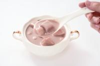 China 12 Months Shelf Life Light Nourishing Chinese Dessert Suitable for All Ages Healthy Natural Ingredients Delightful Flavor for sale