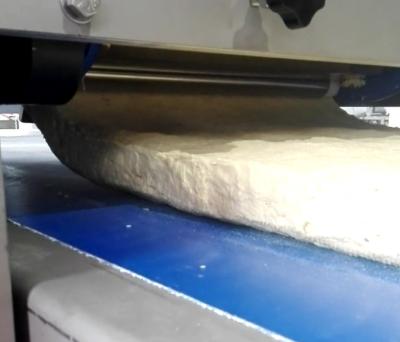 China 304 Stainless Steel Dough Paratha Machine with Sensor Control 200-300kg Capacity for Bread Dough Production for sale