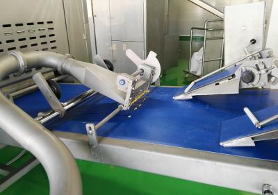 China ZKS900 Industrial Puff Pastry Production Line with Auto Fat Butter Feeding Pump and Siemens PLC Control for sale