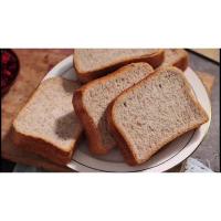 China Turnkey Industrial Sandwich Bread Line Featuring Whole Grain Flake Topping System for sale
