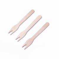 China 85mm Birchwood Compostable Disposable Wooden Utensils Chip Forks Bulk For Fruit Snack for sale
