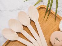 China 160mm Birchwood Disposable Wooden Eating Utensils forks and spoons Party Tableware for sale