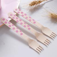 China Biodegradable Didposable 160mm Wooden Cutlery Utensil Dot Baby Pink Spoon for sale
