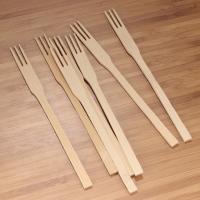 China 14cm Disposable Bamboo Trident Fork 5.5'' For Dessert Cake Dish in Restaurants for sale