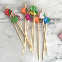 China Strawberry Shaped Beaded Bamboo Food Picks Cocktail Skewers 100pcs/Pack for sale