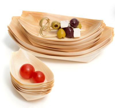 China 7inch Handmade Wood Disposable Serving Cone Sushi Food Boat For Dessert for sale