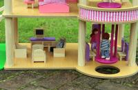 China Children ISO9001 Castle Wooden Doll House Toys  Dream House for sale
