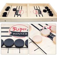 China Puck Unisex Wooden Chess Pieces Ages 4 Wooden Sling Hockey for sale