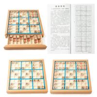 China Beech Checkers 3.8cm Wooden Chess Pieces Folding Wooden Chess Board for sale