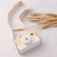 China Beech Wooden Montessori Necklace Camera Pendant For Baby for sale