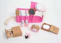 China ISO9001 Childrens Portable Montessori Wooden Cosmetic Toy Set for sale