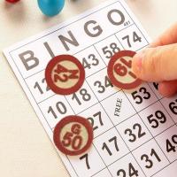 China Vintage Wooden Chess Bingo Game With 40 Bingo Number Cards DIY for sale