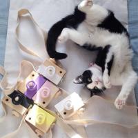 China Let'S Make 1Pc Wooden Baby Toys Fashion Camera Wood Pendants Montessori Toys For Kids Wooden Diy Present Nursing Gift for sale