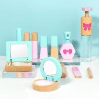 China 12pcs/Set Wooden Simulation Pretend Play Makeup Kit Toy For Girls for sale