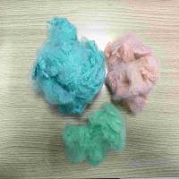 China Non-Fluorescent Flame Retardant Polyester Fiber 2.5D x 51mm GRS Certified Recycled Material for Furniture Filling for sale