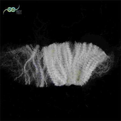 China Customized Crimp Recycled Synthetic Staple Fiber Off White For Filling for sale