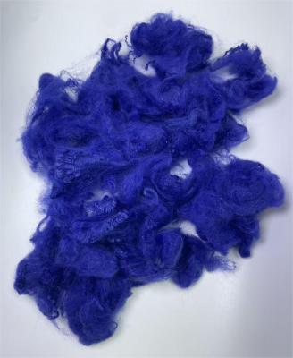 China Recycled Polyester Staple Fiber with 0.2% Oil Content and 0.7-15dtex Fineness in Sapphire Blue for sale