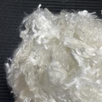 China Cooling Cloud Velvet Staple Fiber 1.5D*64mm，Skin-Friendly for Bedding Home Textile  Filling & Fabric for sale