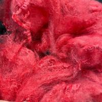 China Red low melting point fiber with its own red dyeing process, suitable for glue-free bonding and industrial filter felt for sale