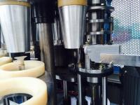 China Oil Adding, Alarming System Paper Cup Making Machine 180-300g/㎡ for sale