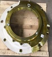 China 100KG Weight Hub for gp500 gp500s gp300 gp300s cone crusher spare parts Ore Mining for sale