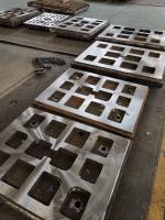 China EN124 Standard High Manganese Steel Stone Crusher Wear Parts for Mining Industry for sale