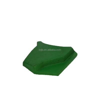 China Forging VSI Crusher Spare Parts Upper and Lower Wear Plate B6150SE 3.21KG Weight for sale