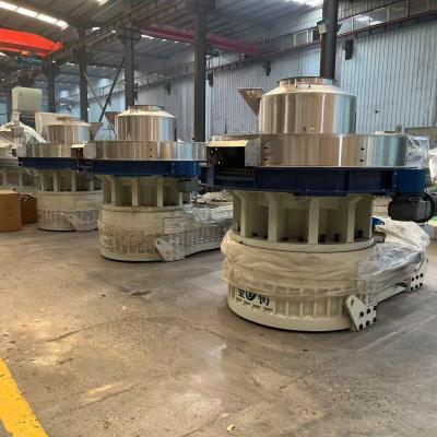 China 250kW Heavy-Duty Wood Pellet Machine with 3.5-5.5tons per hour Capacity Biomass Pellet Mill for sale