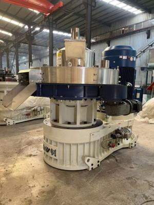 China XGJ560 Wood Pellet Machine High Output Biomass Pellet Mill for Industrial Commercial Use for sale