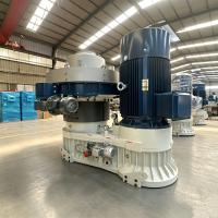 China XGJ700 Vertical Ring Die Wood Pellet Machine High-Efficiency Biomass Pellet Mill for Industrial Fuel Production for sale
