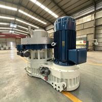 China Industrial Vertical Ring Die Wood Pellet Machine (2.5-3.5 T/H) High Efficiency Biomass Pellet Mill for Sawdust, Wood Chips & Rice Husk for sale