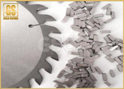 China Gray Sintered Tungsten Carbide Saw Tips Nickel Coated for Wood Cutting 13 g/cm3 90.6 HRA for sale