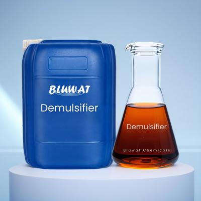 China Industrial Water Oil Demulsifier ≥40% Solid Content for pH 5-12 Wastewater Treatment for sale