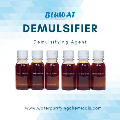 China Industrial Demulsifier Agent for Oil-Water Separation - 40% Solid Content, pH 2-4 Range for Wastewater Treatment for sale