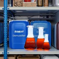 China Oilfield Emulsion Breaker Demulsifying Agent For Drilling And Workover Fluids for sale