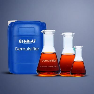 China Industrial Machinery Lubricating Oil Cleaning Demulsifier with 99% Effective Content and PH Value 2-4 for Wastewater Treatment for sale