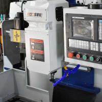 China 3 Axis CNC VMC Machine Center Heavy Cutting Has Strong Rigidity for sale